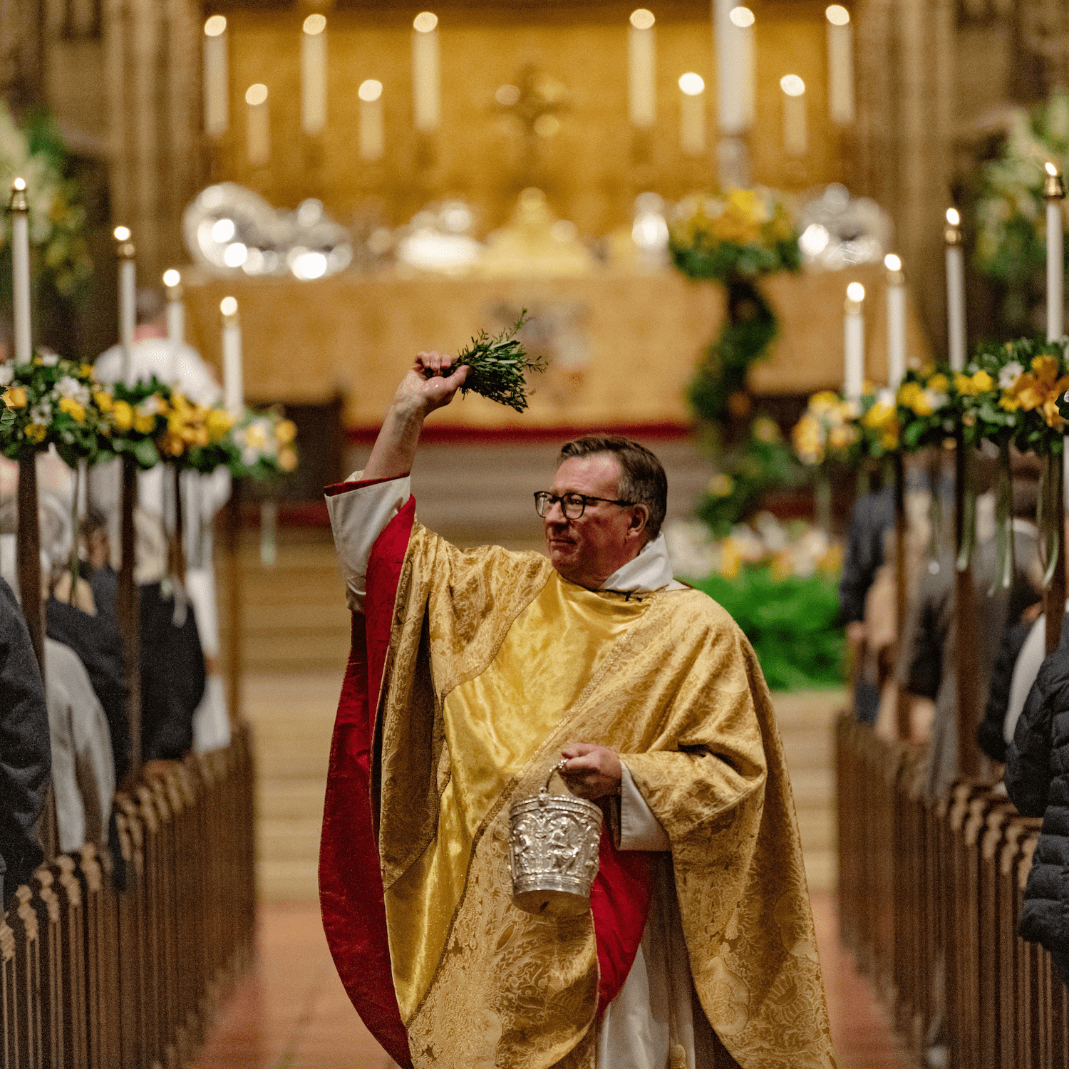 Holy Eucharist – Saint Thomas Church